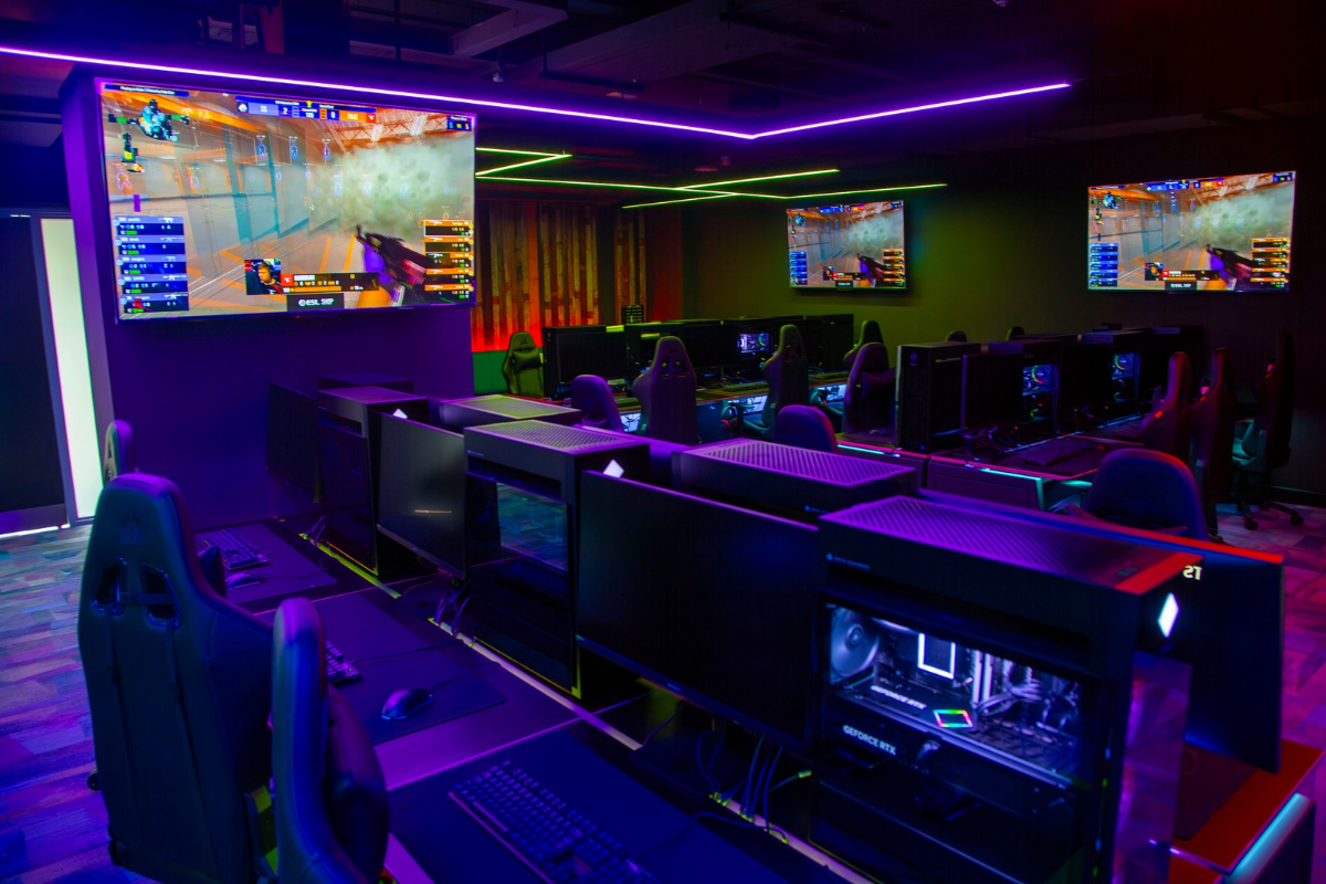 Groundbreaking games hub to ‘console’ geeks at Queen’s - News, Events ...