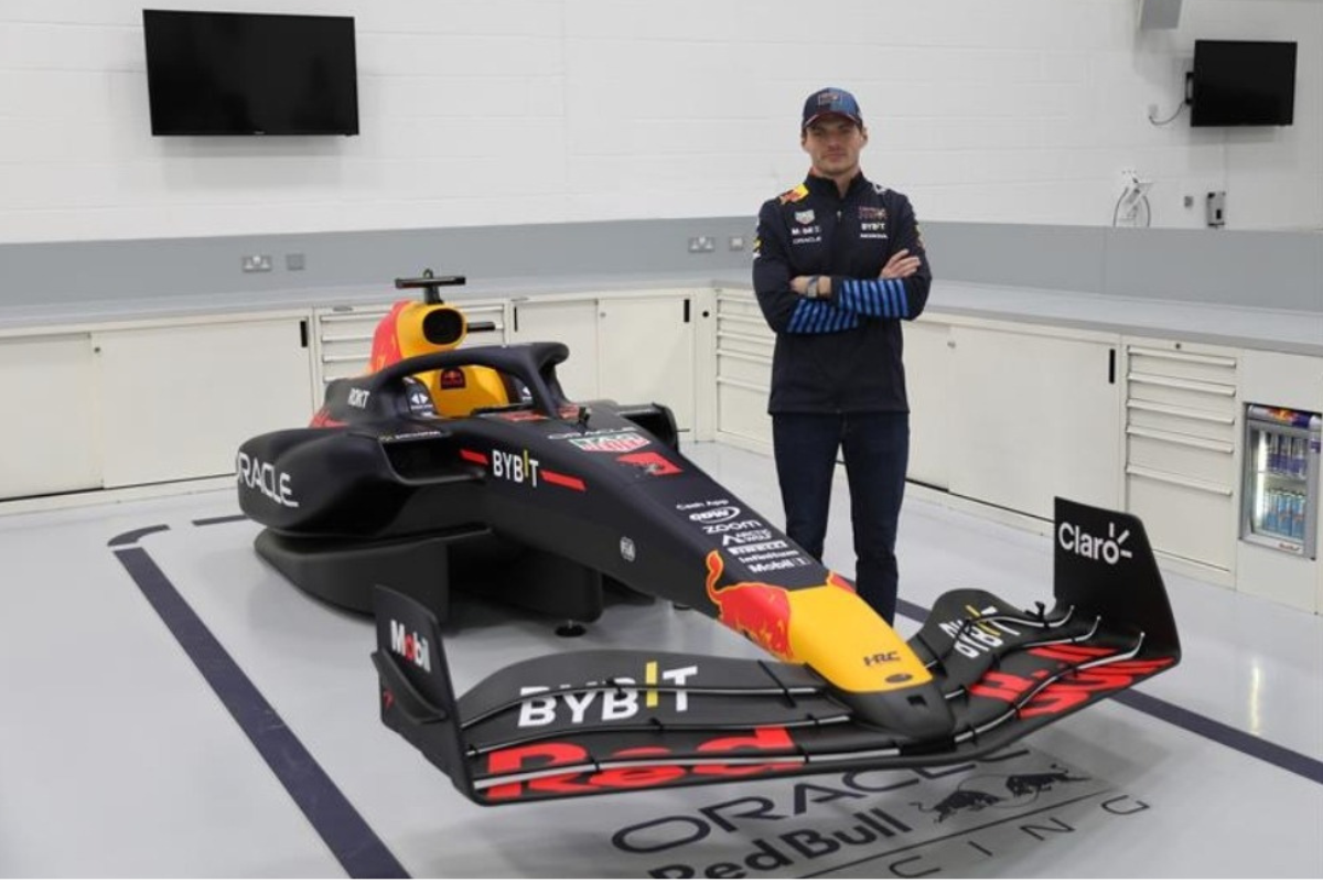 ORACLE RED BULL RACING AND MEMENTO EXCLUSIVES RAISE £100,000 FOR ...